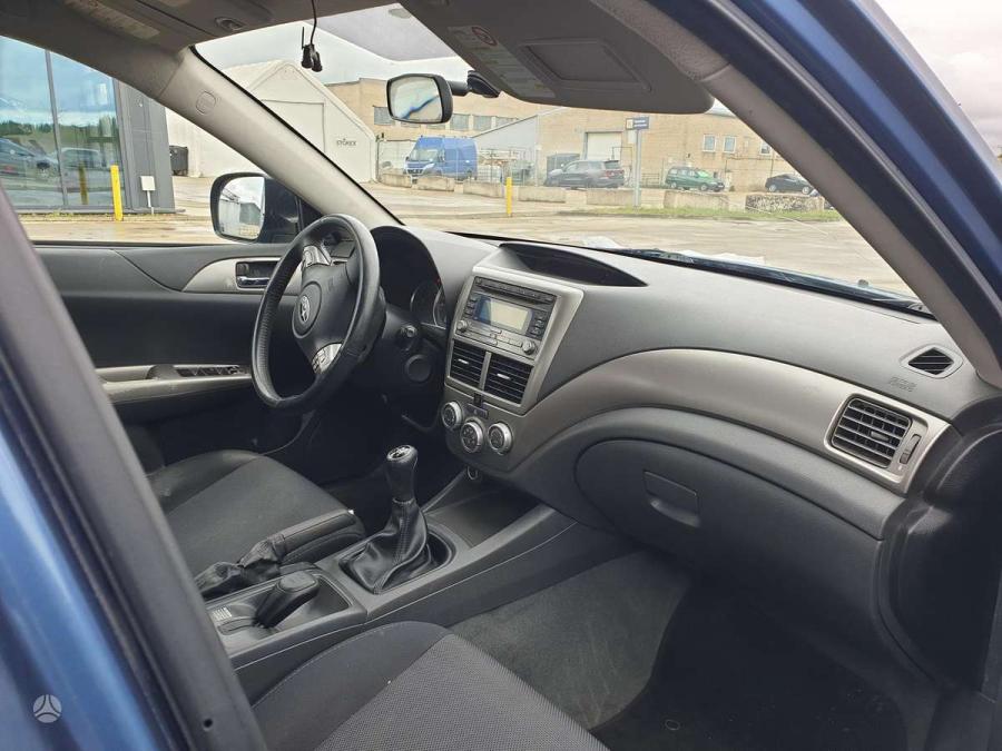 Zils Subaru Impreza 2008 Šauļi, ar dzinēja tilpumu 2.00 L un nobraukumu 366 tūkst. km par 3950 €, foto 5 vietnē AUTOMOTO.COM.LV