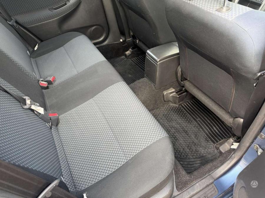 Blue Subaru Impreza 2009 in Utena, with an engine capacity of 1.50 L and mileage of 150 thousand km for 2990 €, photo 8 on AUTOMOTO.COM.LV