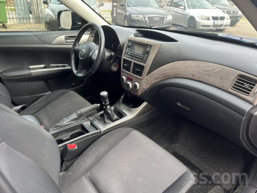 Zils Subaru Impreza 2010 Rīga, ar dzinēja tilpumu 2.00 L un nobraukumu 282 tūkst. km par 2390 €, foto 7 vietnē AUTOMOTO.COM.LV