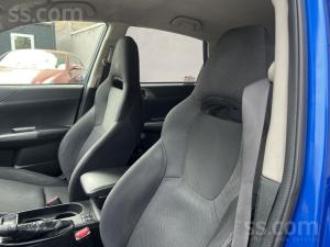 Zils Subaru Impreza 2010 Rīga, ar dzinēja tilpumu 2.00 L un nobraukumu 282 tūkst. km par 2390 €, foto 9 vietnē AUTOMOTO.COM.LV