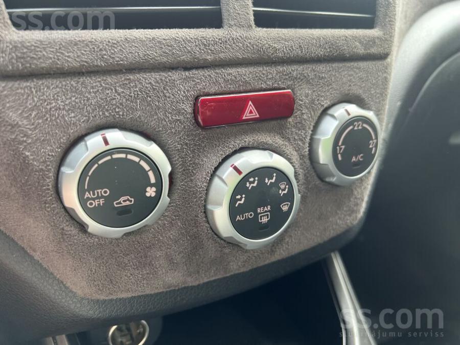 Zils Subaru Impreza 2010 Rīga, ar dzinēja tilpumu 2.00 L un nobraukumu 282 tūkst. km par 2390 €, foto 11 vietnē AUTOMOTO.COM.LV
