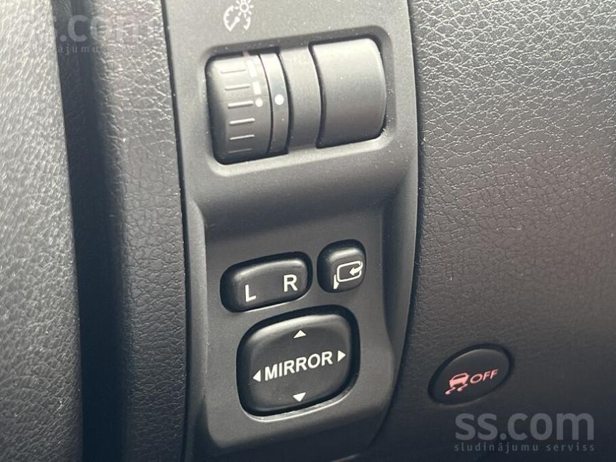 Zils Subaru Impreza 2010 Rīga, ar dzinēja tilpumu 2.00 L un nobraukumu 282 tūkst. km par 2390 €, foto 12 vietnē AUTOMOTO.COM.LV