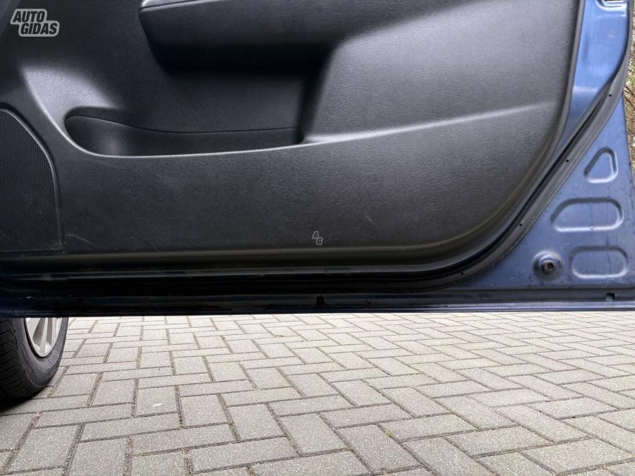 Zils Subaru Impreza 2011 Lazdijai, ar dzinēja tilpumu 1.50 L un nobraukumu 218 tūkst. km par 2200 €, foto 16 vietnē AUTOMOTO.COM.LV
