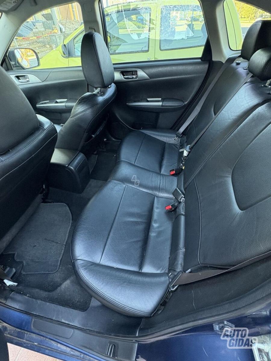 Zils Subaru Impreza 2011 Lazdijai, ar dzinēja tilpumu 1.50 L un nobraukumu 218 tūkst. km par 2200 €, foto 31 vietnē AUTOMOTO.COM.LV