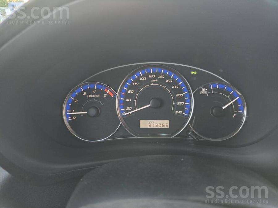 Blue Subaru Impreza 2011 in Riga, with an engine capacity of 2.00 L and mileage of 313 thousand km for 2800 €, photo 7 on AUTOMOTO.COM.LV