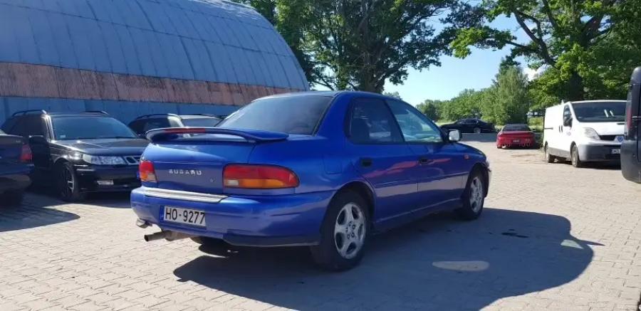 Zils Subaru Impreza 1997 Valmiera, ar dzinēja tilpumu 2.00 L un nobraukumu 259 tūkst. km par 750 €, foto 4 vietnē AUTOMOTO.COM.LV