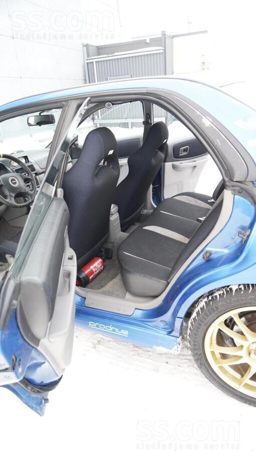 Zils Subaru Impreza 1999 Tallina, ar dzinēja tilpumu 2.00 L un nobraukumu 281 tūkst. km par 9990 €, foto 14 vietnē AUTOMOTO.COM.LV
