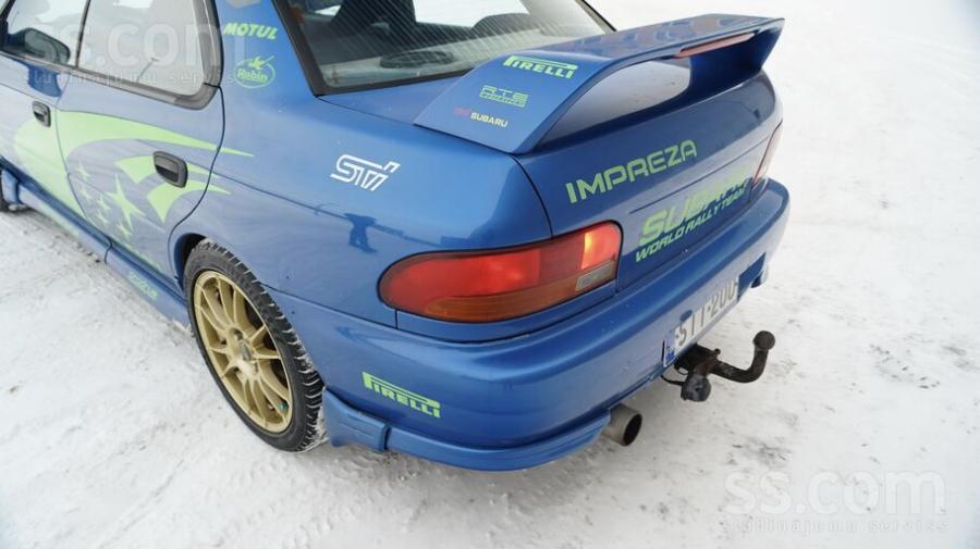 Zils Subaru Impreza 1999 Tallina, ar dzinēja tilpumu 2.00 L un nobraukumu 281 tūkst. km par 9990 €, foto 23 vietnē AUTOMOTO.COM.LV