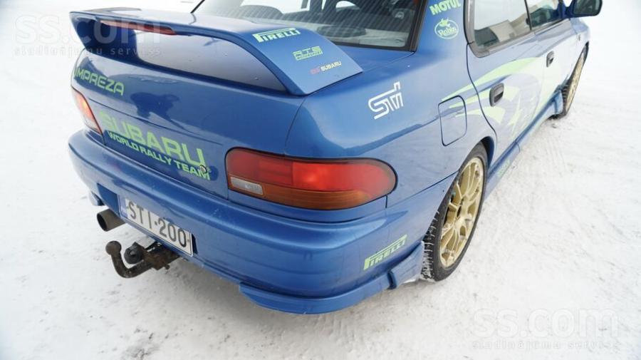 Zils Subaru Impreza 1999 Tallina, ar dzinēja tilpumu 2.00 L un nobraukumu 281 tūkst. km par 9990 €, foto 25 vietnē AUTOMOTO.COM.LV