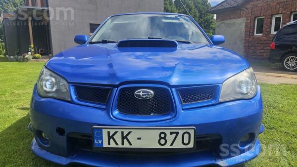 Zils Subaru Impreza 2001 Valmiera, ar dzinēja tilpumu 2.00 L un nobraukumu 247 tūkst. km par 7500 €, foto 2 vietnē AUTOMOTO.COM.LV