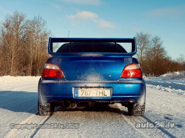 Zils Subaru Impreza 2002 Tallina, ar dzinēja tilpumu 2.00 L un nobraukumu 142 tūkst. km par 10000 €, foto 5 vietnē AUTOMOTO.COM.LV