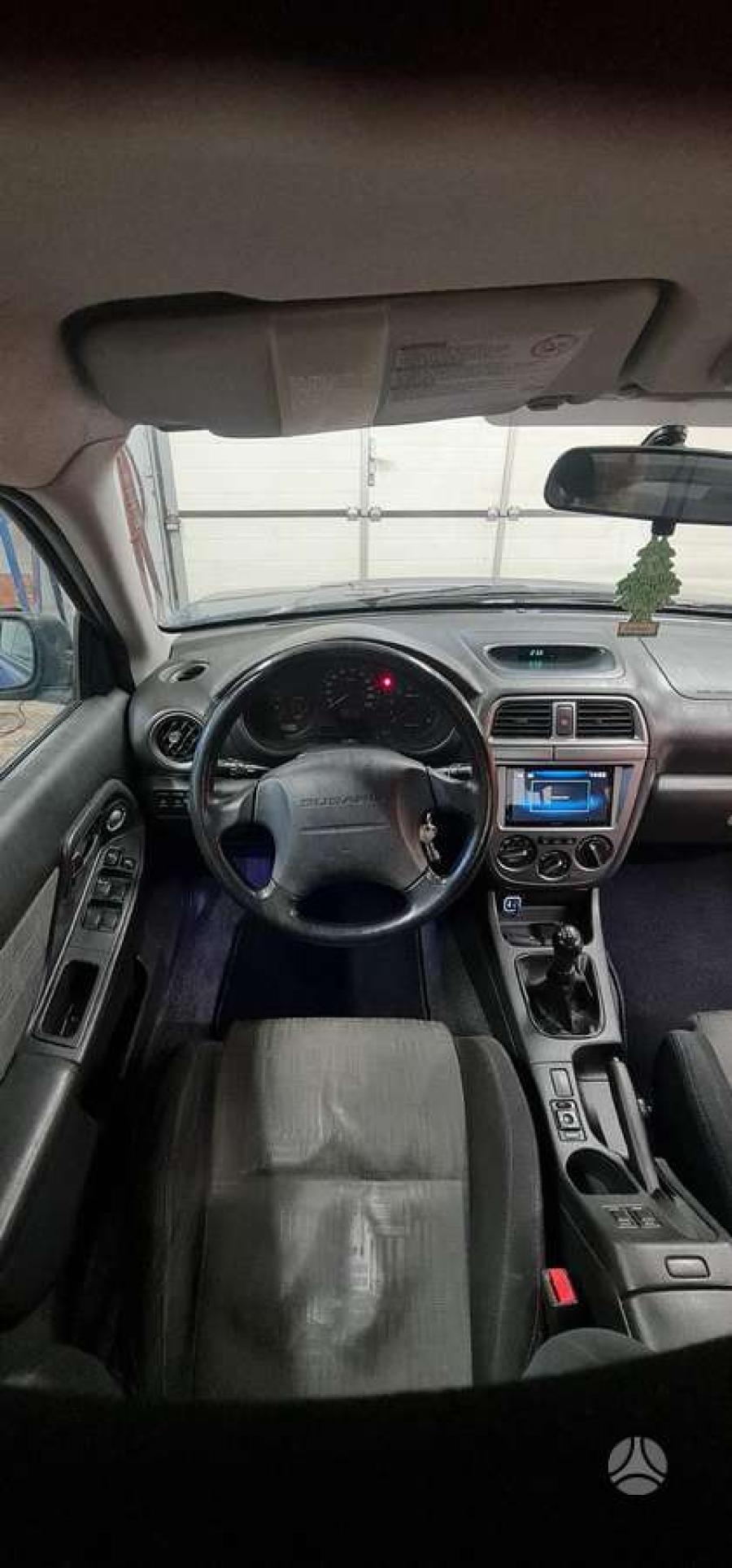 Zils Subaru Impreza 2004 Viļņa, ar dzinēja tilpumu 2.00 L un nobraukumu 318 tūkst. km par 3200 €, foto 7 vietnē AUTOMOTO.COM.LV