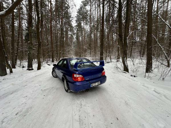 Blue Subaru Impreza 2004 in Alytus, with an engine capacity of 2.00 L and mileage of 321 thousand km for 3200 €, photo 8 on AUTOMOTO.COM.LV
