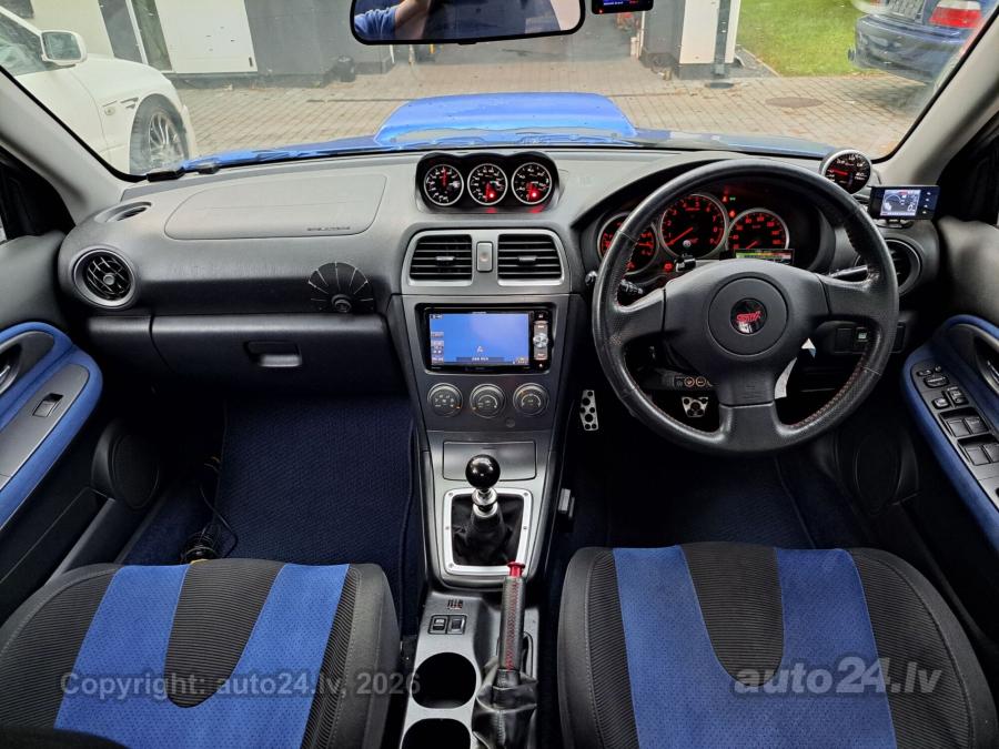 Zils Subaru Impreza 2004 Tallina, ar dzinēja tilpumu 2.00 L un nobraukumu 129 tūkst. km par 19990 €, foto 6 vietnē AUTOMOTO.COM.LV