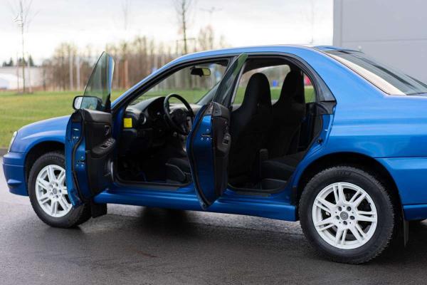 Zils Subaru Impreza 2005 Kauņa, ar dzinēja tilpumu 1.99 L un nobraukumu 171 tūkst. km par 5200 €, foto 10 vietnē AUTOMOTO.COM.LV