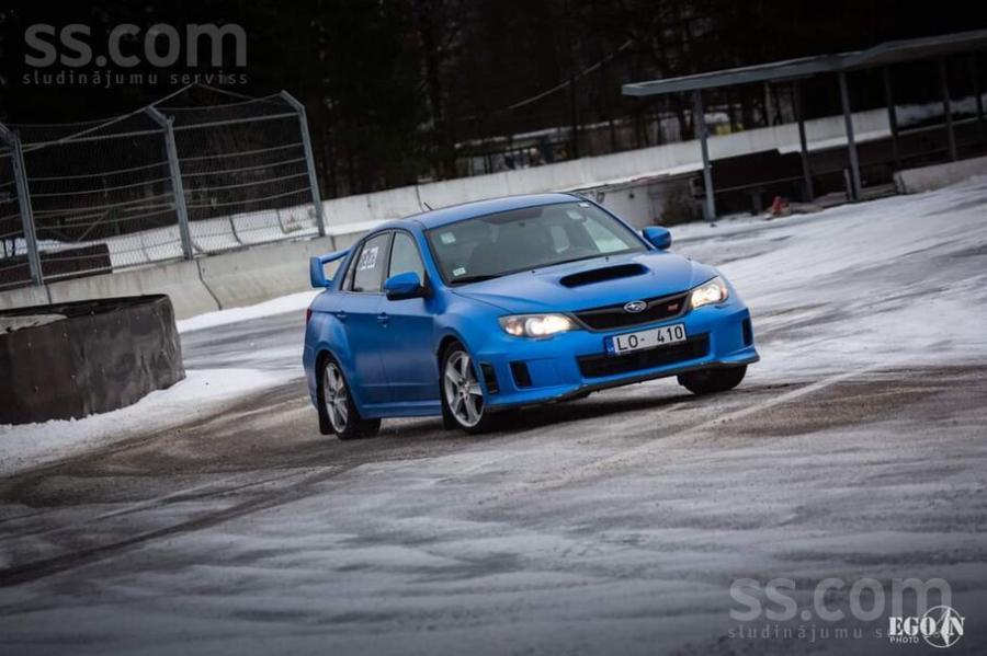 Zils Subaru Impreza 2011 Rīga, ar dzinēja tilpumu 2.50 L un nobraukumu 134 tūkst. km par 20000 €, foto 9 vietnē AUTOMOTO.COM.LV