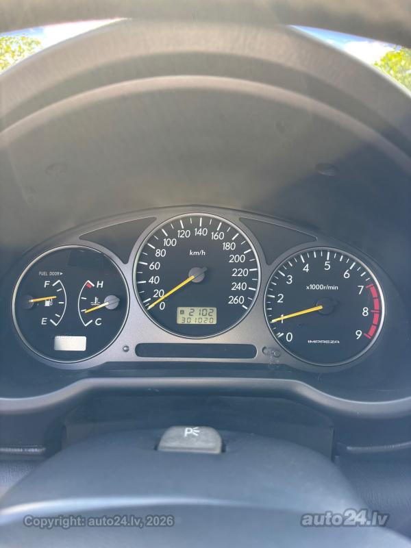 Blue Subaru Impreza 2002 in Parnu, with an engine capacity of 2.00 L and mileage of 301 thousand km for 8000 €, photo 7 on AUTOMOTO.COM.LV