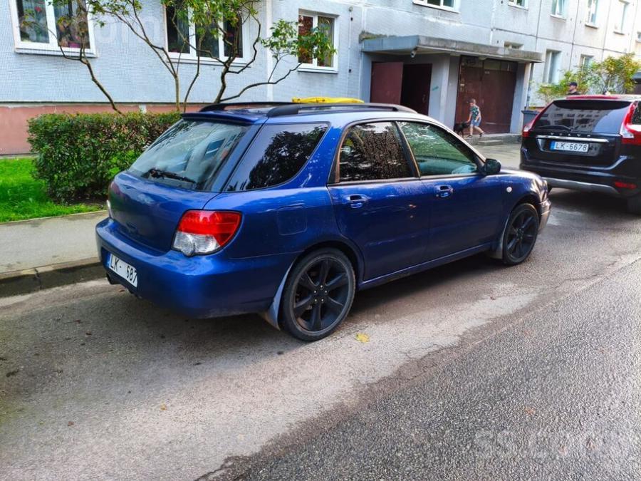 Zils Subaru Impreza 2003 Rīga, ar dzinēja tilpumu 2.00 L un nobraukumu 360 tūkst. km par 1800 €, foto 6 vietnē AUTOMOTO.COM.LV