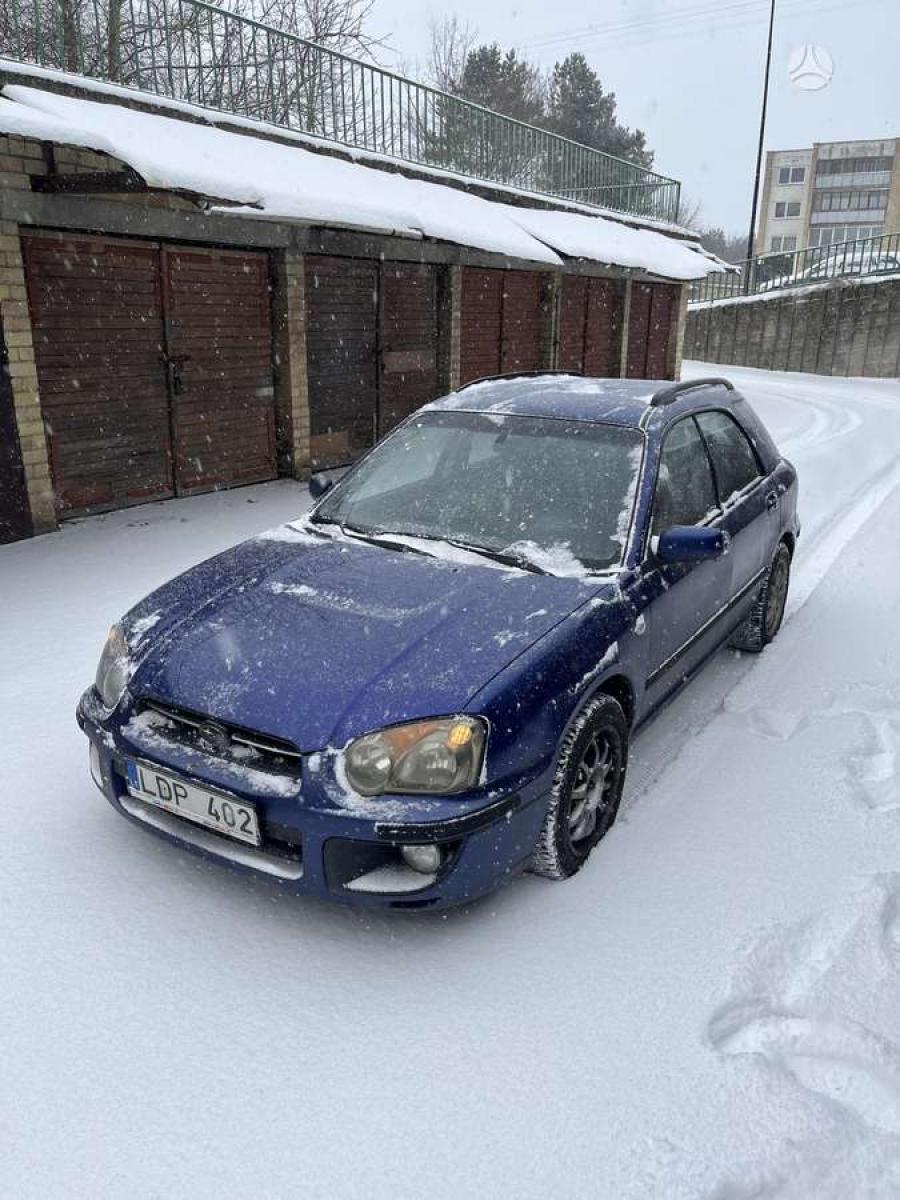 Blue Subaru Impreza 2004 in Vilnius, with an engine capacity of 2.00 L and mileage of 450 thousand km for 1400 €, photo 1 on AUTOMOTO.COM.LV
