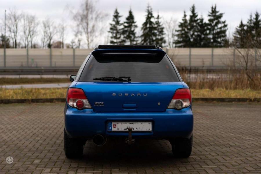 Blue Subaru Impreza 2004 in Kaisiadorys, with an engine capacity of 2.00 L and mileage of 271 thousand km for 1500 €, photo 4 on AUTOMOTO.COM.LV