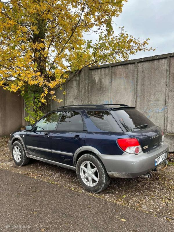 Blue Subaru Impreza 2005 in Kaunas, with an engine capacity of 2.00 L and mileage of 420 thousand km for 2500 €, photo 3 on AUTOMOTO.COM.LV