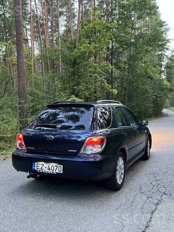 Zils Subaru Impreza 2006 Rīga, ar dzinēja tilpumu 2.00 L un nobraukumu 284 tūkst. km par 3250 €, foto 3 vietnē AUTOMOTO.COM.LV