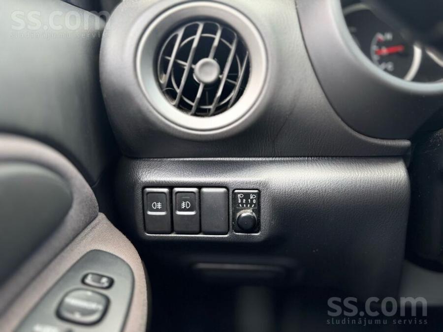 Zils Subaru Impreza 2006 Valmiera, ar dzinēja tilpumu 2.00 L un nobraukumu 182 tūkst. km par 4000 €, foto 11 vietnē AUTOMOTO.COM.LV