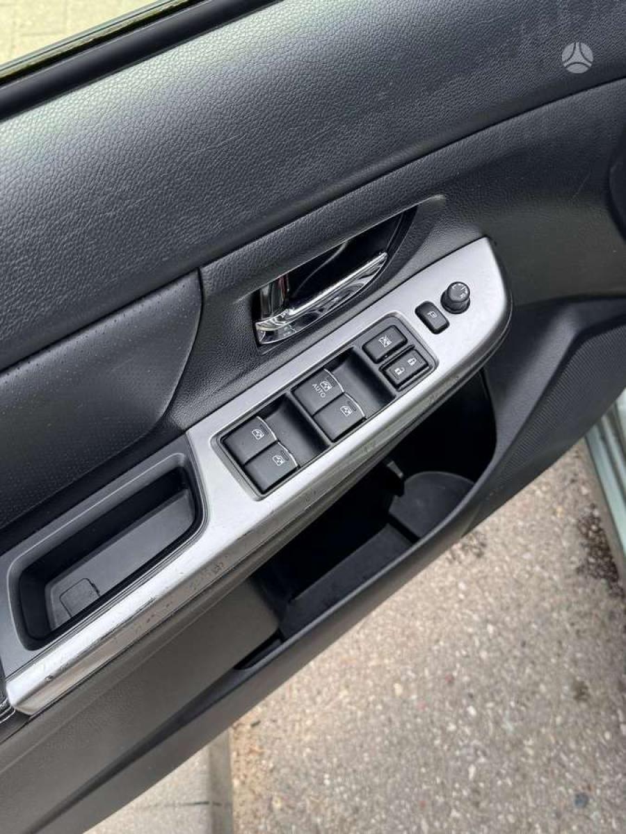 Zaļš Subaru Impreza 2014 Klaipėda, ar dzinēja tilpumu 2.00 L un nobraukumu 256 tūkst. km par 4400 €, foto 14 vietnē AUTOMOTO.COM.LV