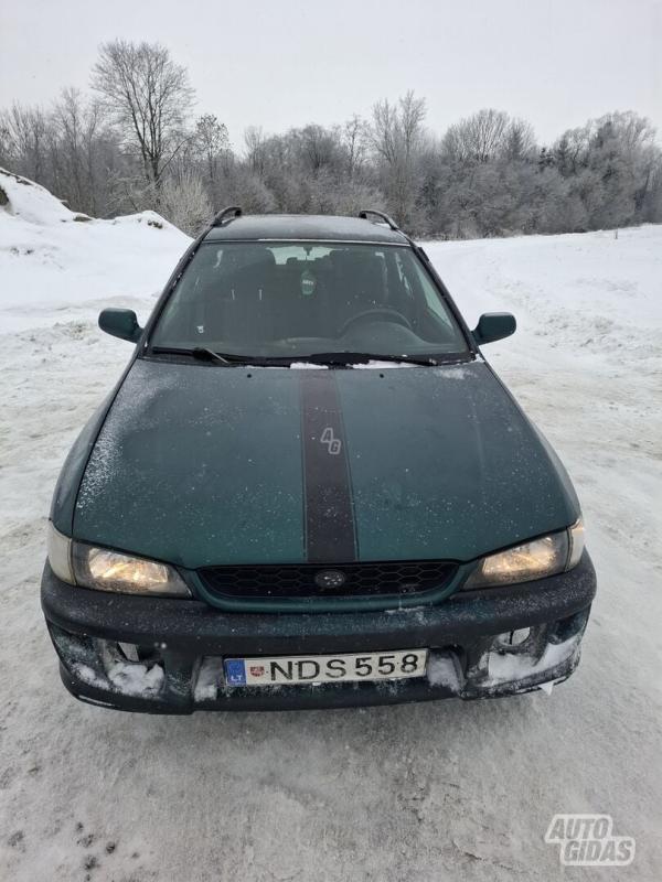 Zaļš Subaru Impreza 2000 Tauragė, ar dzinēja tilpumu 1.60 L un nobraukumu 18 tūkst. km par 999 €, foto 3 vietnē AUTOMOTO.COM.LV