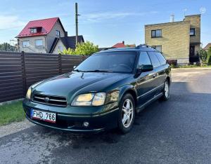 Green Subaru Impreza 2001 in Kaunas, with an engine capacity of 2.46 L and mileage of 348 thousand km for 850 €, photo  on AUTOMOTO.COM.LV