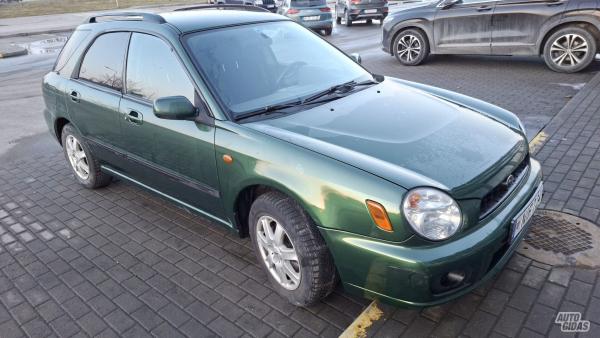 Green Subaru Impreza 2002 in Klaipeda, with an engine capacity of 1.60 L and mileage of 198 thousand km for 1500 €, photo 1 on AUTOMOTO.COM.LV