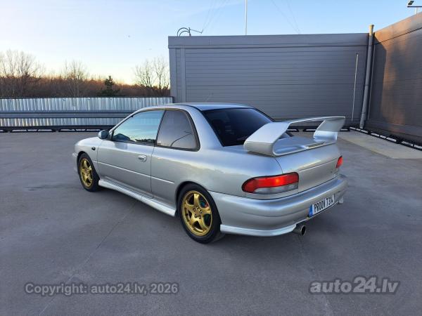 Pelēks Subaru Impreza 1999 Tallina, ar dzinēja tilpumu 2.00 L un nobraukumu 228 tūkst. km par 25990 €, foto 1 vietnē AUTOMOTO.COM.LV