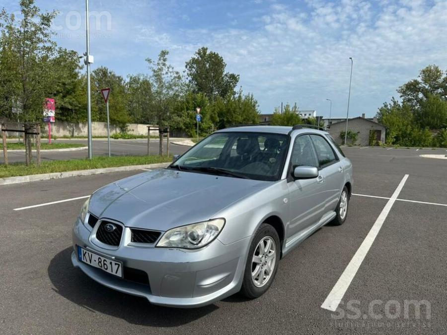 Grey Subaru Impreza 2007 in Jelgava, with an engine capacity of 1.50 L and mileage of 193 thousand km for 2100 €, photo 3 on AUTOMOTO.COM.LV