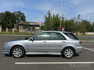 Grey Subaru Impreza 2007 in Jelgava, with an engine capacity of 1.50 L and mileage of 193 thousand km for 2100 €, photo 4 on AUTOMOTO.COM.LV