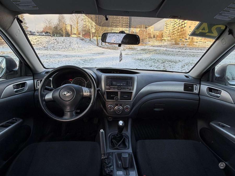 Grey Subaru Impreza 2008 in Vilnius, with an engine capacity of 1.50 L and mileage of 280 thousand km for 1650 €, photo 16 on AUTOMOTO.COM.LV