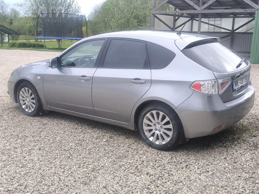 Pelēks Subaru Impreza 2008 Cēsis, ar dzinēja tilpumu 2.00 L un nobraukumu 296 tūkst. km par 2500 €, foto 4 vietnē AUTOMOTO.COM.LV
