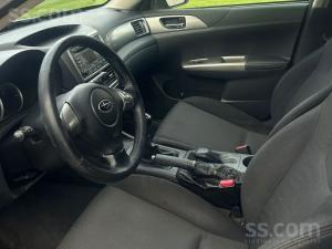 Pelēks Subaru Impreza 2008 Cēsis, ar dzinēja tilpumu 2.00 L un nobraukumu 296 tūkst. km par 2500 €, foto 8 vietnē AUTOMOTO.COM.LV