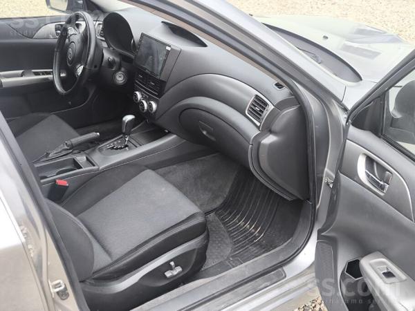 Pelēks Subaru Impreza 2008 Cēsis, ar dzinēja tilpumu 2.00 L un nobraukumu 400 tūkst. km par 2500 €, foto 6 vietnē AUTOMOTO.COM.LV