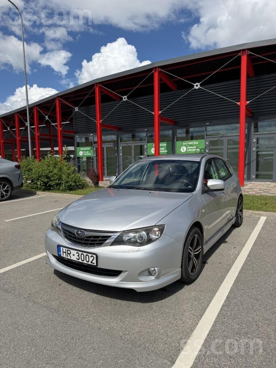 Grey Subaru Impreza 2008 in Riga, with an engine capacity of 2.00 L and mileage of 189 thousand km for 2350 €, photo 3 on AUTOMOTO.COM.LV