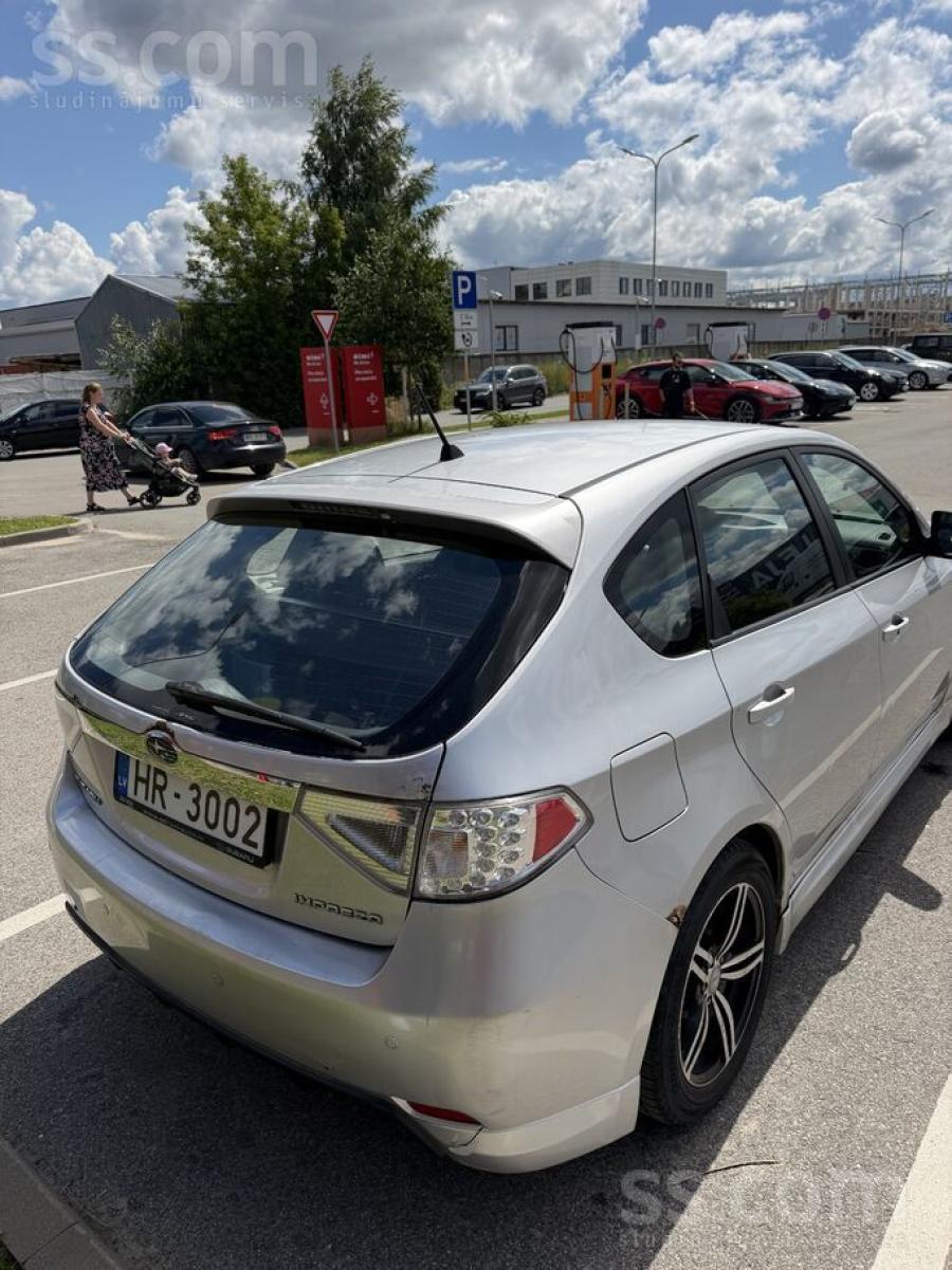 Grey Subaru Impreza 2008 in Riga, with an engine capacity of 2.00 L and mileage of 189 thousand km for 2350 €, photo 4 on AUTOMOTO.COM.LV