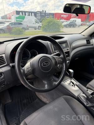 Grey Subaru Impreza 2008 in Riga, with an engine capacity of 2.00 L and mileage of 189 thousand km for 2350 €, photo 9 on AUTOMOTO.COM.LV