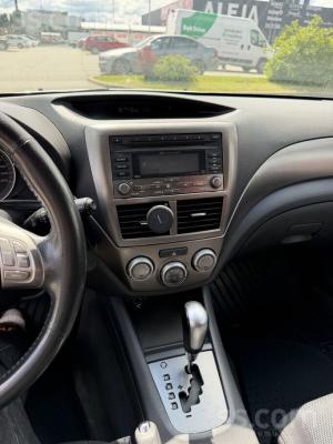 Grey Subaru Impreza 2008 in Riga, with an engine capacity of 2.00 L and mileage of 189 thousand km for 2350 €, photo 10 on AUTOMOTO.COM.LV