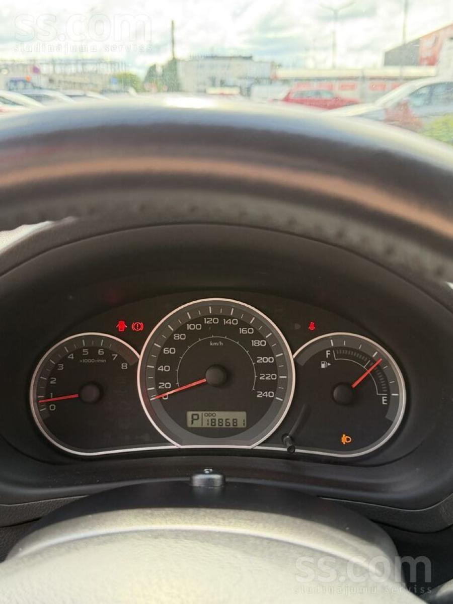 Grey Subaru Impreza 2008 in Riga, with an engine capacity of 2.00 L and mileage of 189 thousand km for 2350 €, photo 11 on AUTOMOTO.COM.LV