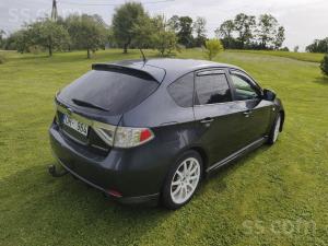 Grey Subaru Impreza 2008 in Cesis, with an engine capacity of 2.00 L and mileage of 229 thousand km for 3500 €, photo 3 on AUTOMOTO.COM.LV