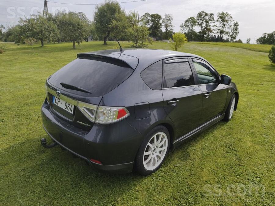 Grey Subaru Impreza 2008 in Cesis, with an engine capacity of 2.00 L and mileage of 229 thousand km for 3500 €, photo 3 on AUTOMOTO.COM.LV