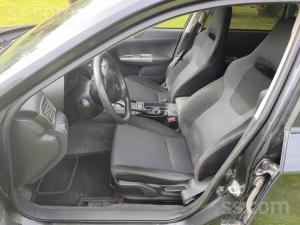 Grey Subaru Impreza 2008 in Cesis, with an engine capacity of 2.00 L and mileage of 229 thousand km for 3500 €, photo 7 on AUTOMOTO.COM.LV