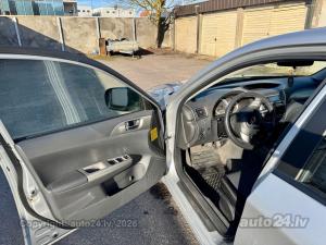 Серый Субару Импреза 2009 в Таллин, объемом двигателя 2.00 л и пробегом 107 тыс. км за 5000 €, фото 4 на AUTOMOTO.COM.LV