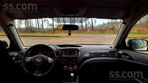 Grey Subaru Impreza 2009 in Cesis, with an engine capacity of 2.00 L and mileage of 184 thousand km for 3200 €, photo 6 on AUTOMOTO.COM.LV