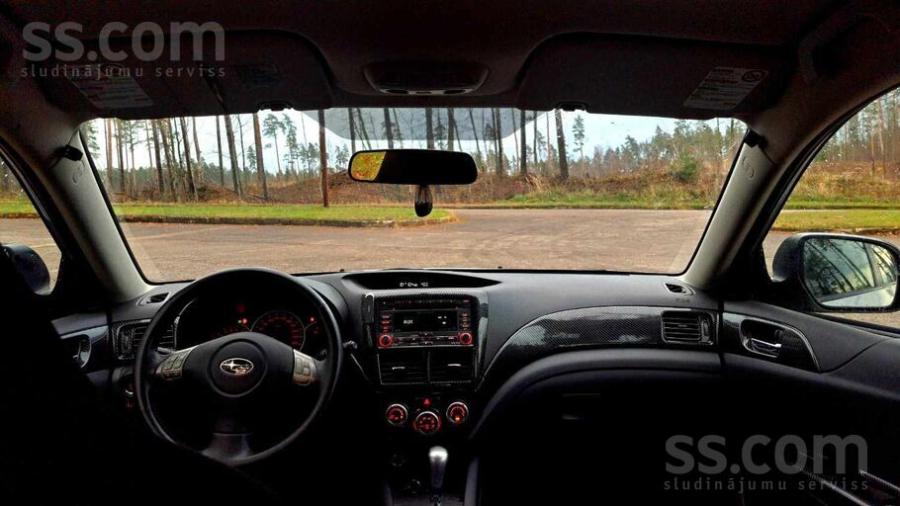 Grey Subaru Impreza 2009 in Cesis, with an engine capacity of 2.00 L and mileage of 184 thousand km for 3200 €, photo 6 on AUTOMOTO.COM.LV