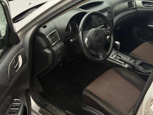 Pelēks Subaru Impreza 2011 Rīga, ar dzinēja tilpumu 2.00 L un nobraukumu 165 tūkst. km par 4280 €, foto 7 vietnē AUTOMOTO.COM.LV